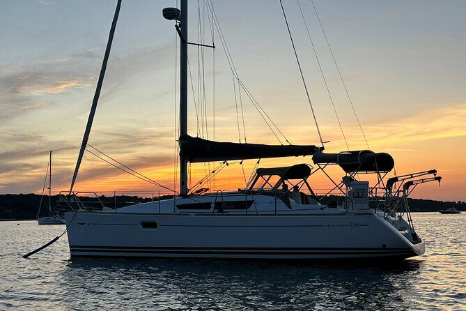 Oyster Bay Two Hour Sailing Experience - Key Points