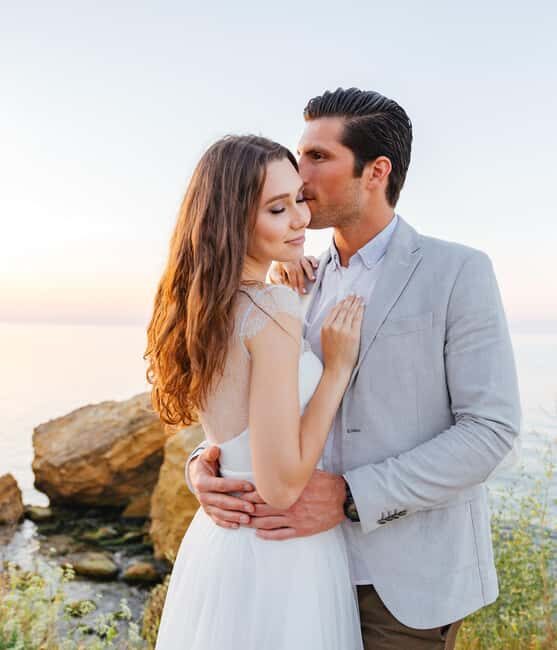 Pacifica: Photography Studio Session at Rockaway Beach - Practical Considerations