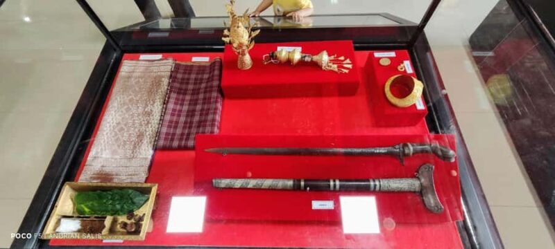 Padang: Padang City Heritage Tour History, Myths & Views - Who Should Take This Tour?