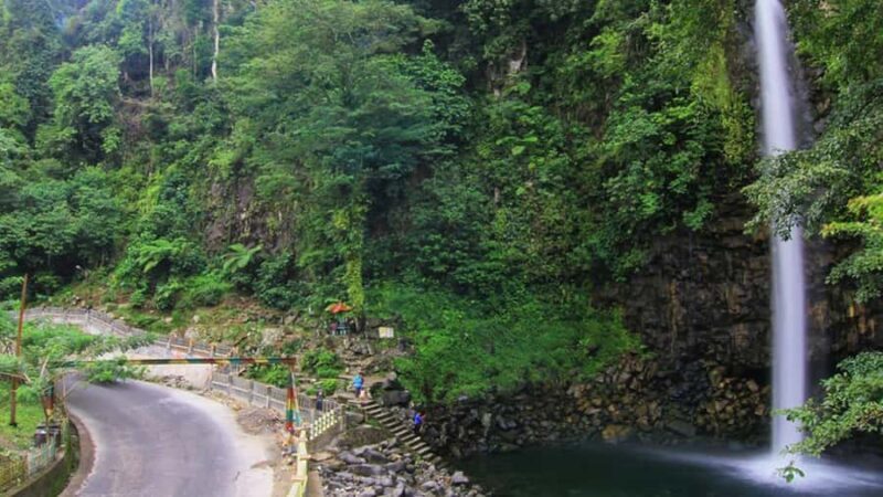 Padang Tour Package 4D3N - An Authentic Journey Through West Sumatra