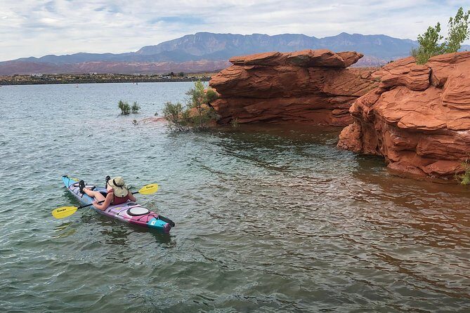 Paddleboard & Hiking 2 Day Trip from Las Vegas to Sand Hollow & Snow Canyon, UT - Key Points
