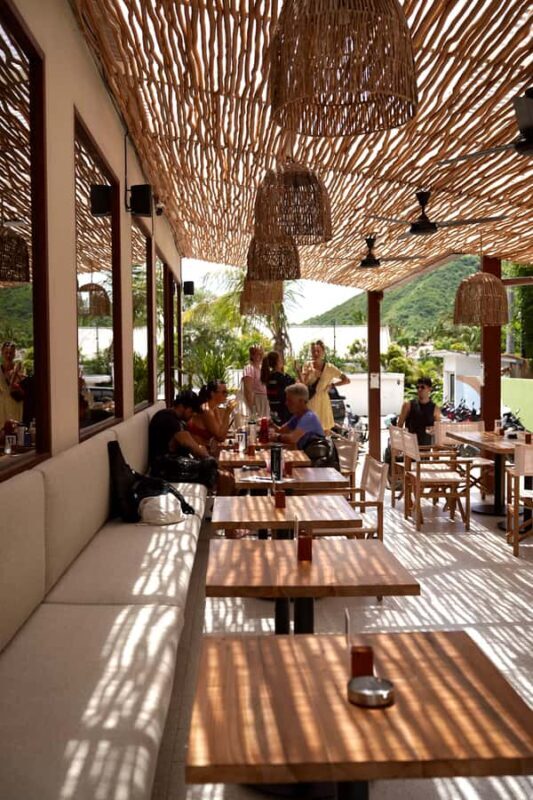 Padel experience in Lombok: play, learn, and have fun with everything included - Why this experience is worth your time