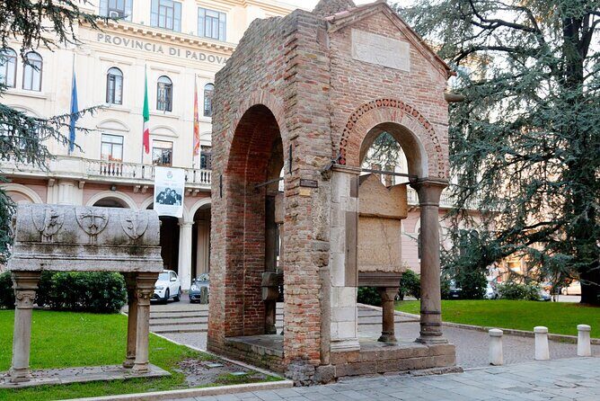 Padova Scavenger Hunt and Sights Self-Guided Tour - How It Works and What You Can Expect