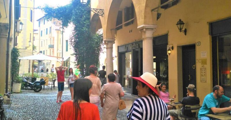 Padua: Experience Padova Like a Local  Guided Tour - Concluding with a Taste of Padua
