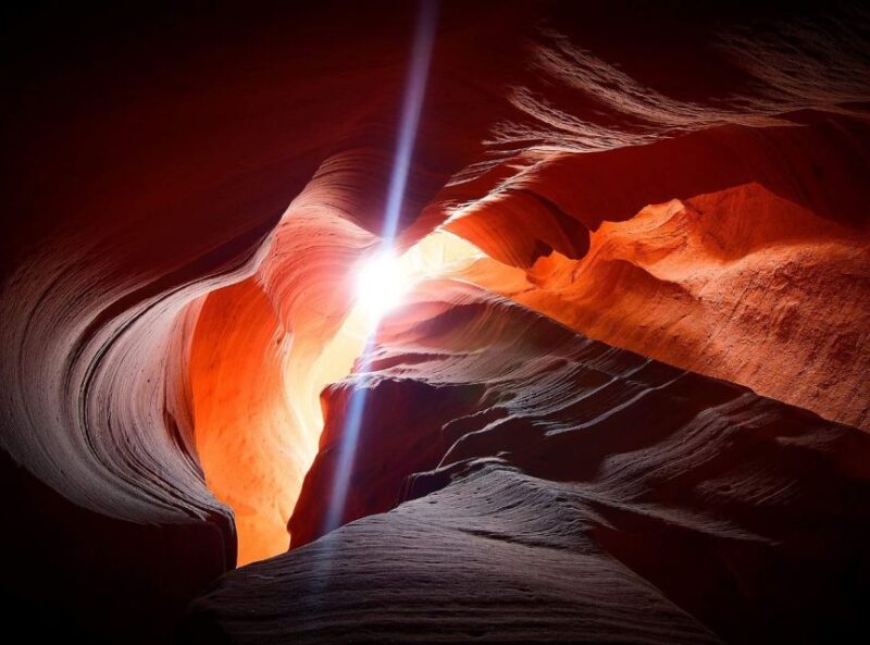 Page: Upper Antelope Canyon Entry Ticket and Luxury Van Tour - The Transport: A Step Above