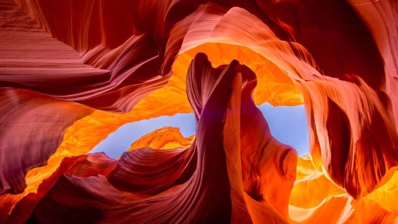 Page: Upper Antelope Canyon Prime Time Entry & Navajo Guide - Crowds and Timing