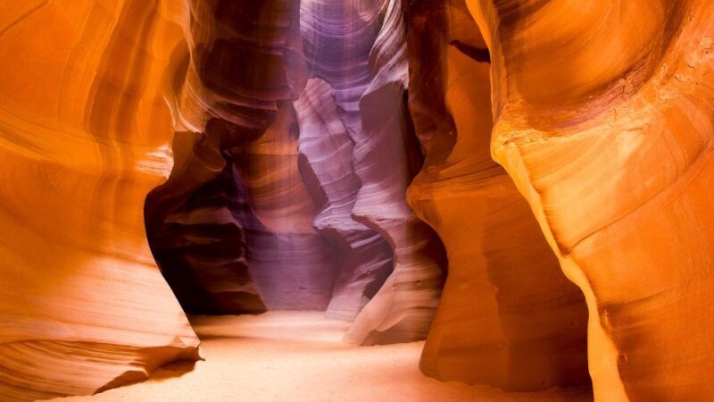 Page: Upper Antelope Canyon Tour with Navajo Guide - Exploring Upper Antelope Canyon: What You Can Expect