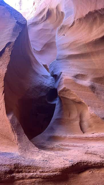 Page: Wind Castle Canyon Tour with Navajo Guide - The Value of a Small Group and Authentic Experience