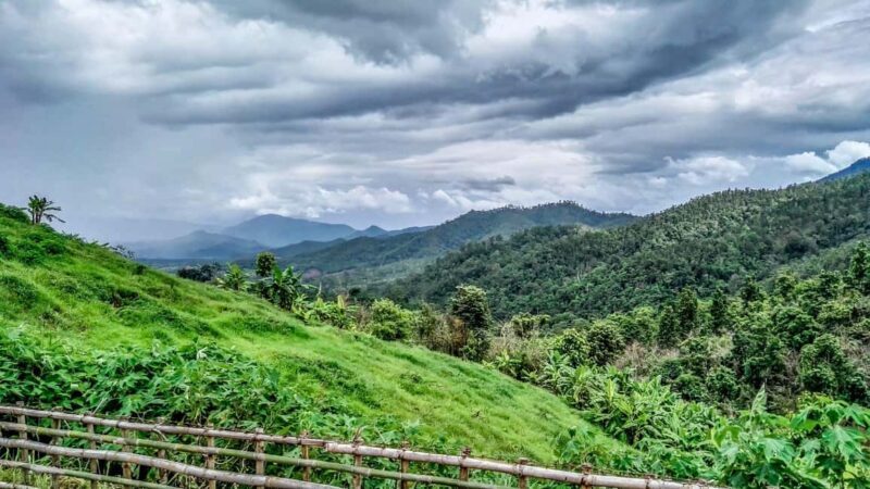 Pai: Sunset Tour with Yun Lai, Pai Canyon, Two Huts - Transportation and Timing