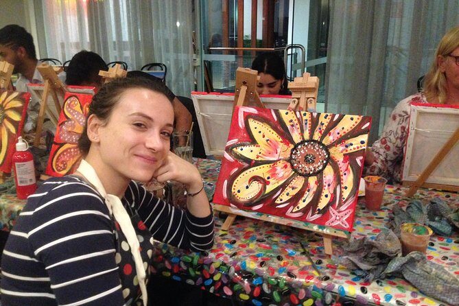 Paint and Sip Art Lessons - Who Should Consider This Experience?