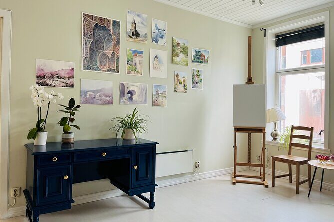 Paint Norwegian landscape with watercolor in Bergen - Who Should Book This Tour?