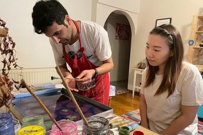Paint on Water - Authentic Turkish Art Experience at Local Home - Authenticity and Local Hospitality