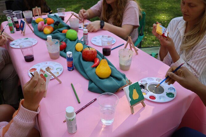Paint Tiny Canvases in Forsyth Park - What Do Past Participants Say?