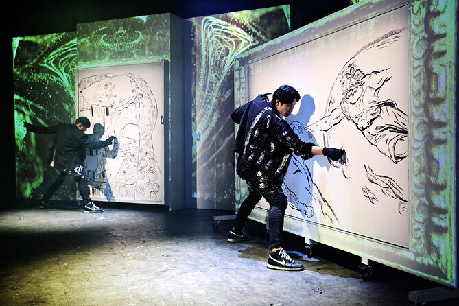 Painters Show in Gwanghwamun Theater (nearby Seodaemun station) - Why Travelers Love This Show