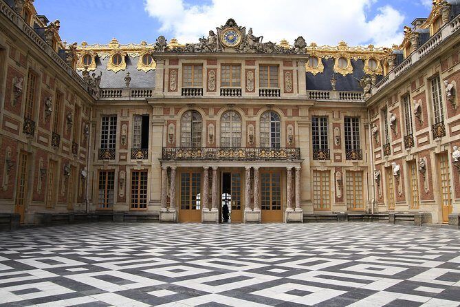 Palace of Versailles & Giverny Audio Guide Tour with Pickup and Drop Off - A Practical Breakdown of the Tour Experience