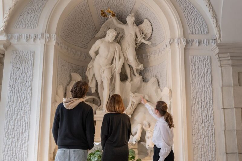 Palais Lobkowitz Audio Guide Tour - An In-Depth Look at the Palais Lobkowitz Audio Guide Tour