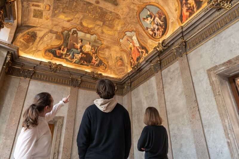 Palais Lobkowitz Audio Guide Tour - FAQ