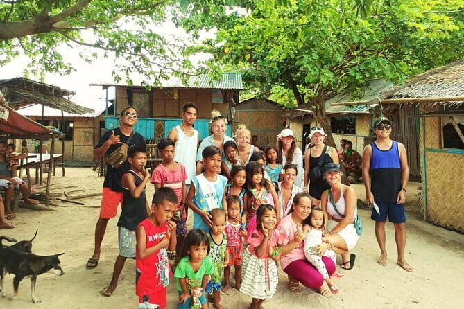 Palawan Expedition, El Nido to Coron 3 Days 2 Nights All Inclusiv - Food, Comfort, and Onboard Amenities