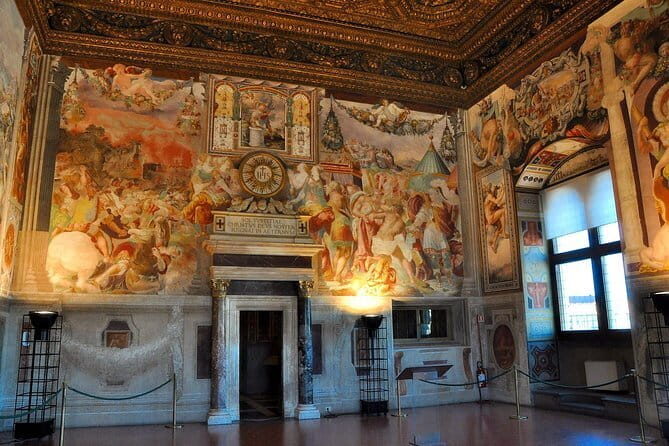 Palazzo Vecchio Morning Guided Tour - Small Group - Tour Itinerary & Highlights