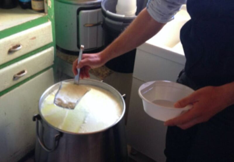 Palazzolo Acreide: Ricotta Cheese and Farm Tour with Tasting - Authenticity and Traveler Reviews