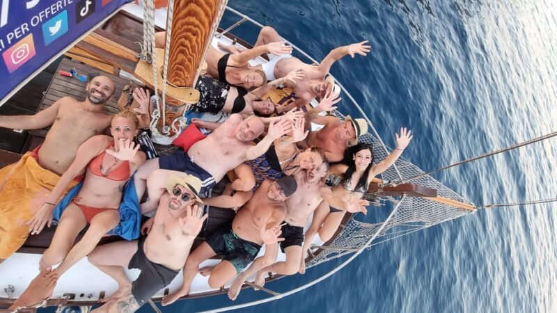 Palermo: boat tour among caves and breathtaking landscapes - FAQ