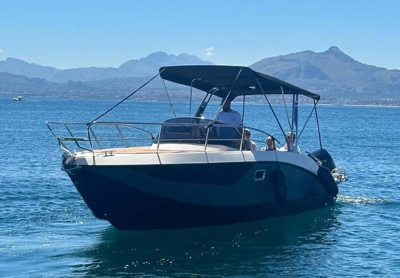 Palermo: boat tour with drinks and fresh fruit on board - Key Points