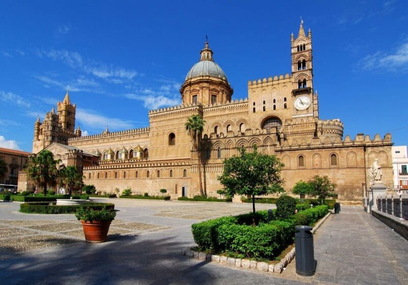 Palermo: City & Palazzo dei Normanni Guided Walking Tour - Ending at the Main Entrance