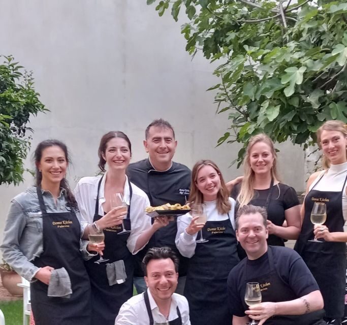 Palermo: Sicilian Cuisine Social Cooking Class & Dinner - Group Size and Convenience