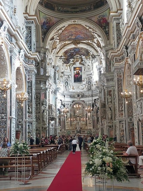 Palermo: Street Food and Wine Tour With an Architect - Discover Palermos Vibrant Culture Through Food, Architecture, and Local Markets
