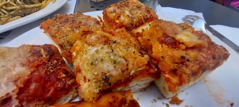 Palermo: Traditional Full Meal Food Tour with a Local - Guides: Knowledge, Friendliness, and Local Insight