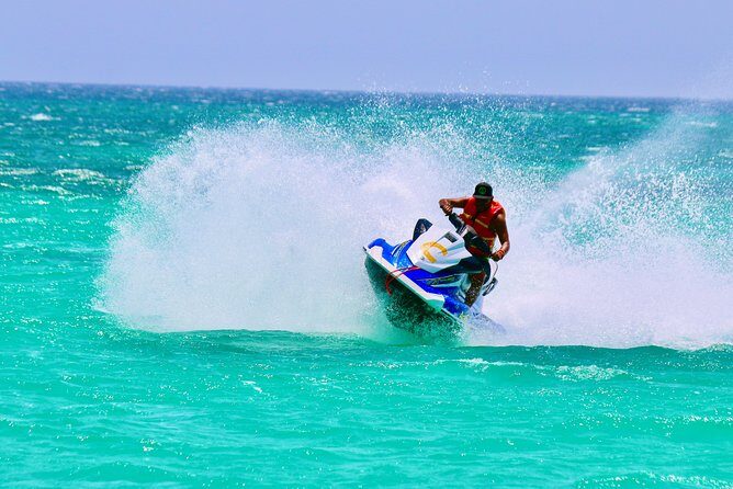 Palm Beach Aruba Waverunner Rentals - Key Points