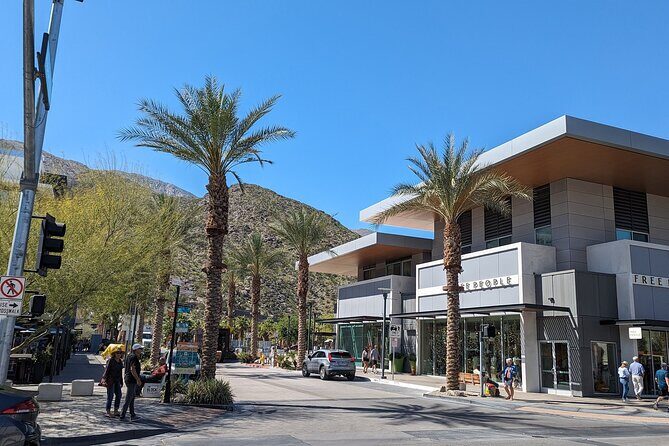 Palm Springs Scavenger Hunt Walking Activity and Game - FAQs
