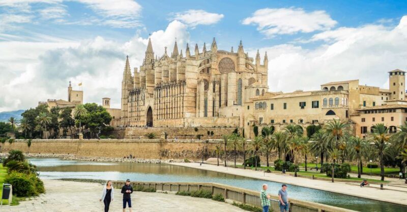 Palma: Cathedral of Mallorca Skip-the-Line Entry Ticket - Practical Tips for Your Visit