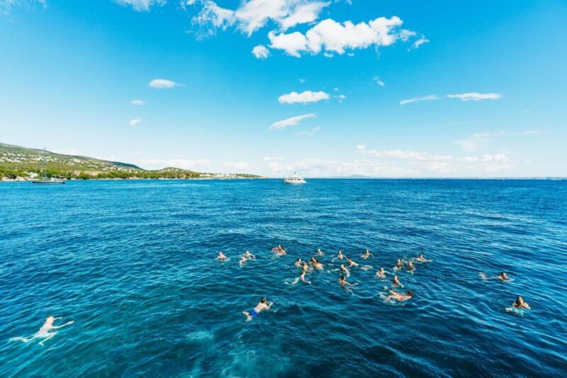 Palma de Mallorca: Daytime Boat Party with Live DJ - An In-Depth Look at the Palma Daytime Boat Party