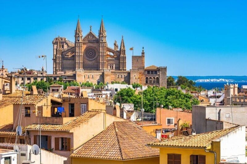 Palma de Mallorca : Must see Walking Tour With A Guide - An In-Depth Look at the Palma de Mallorca Guided Tour