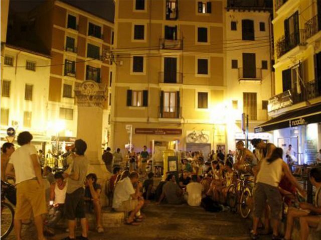 Palma de Mallorca: Old Town Atmospheric Evening Tour - FAQ