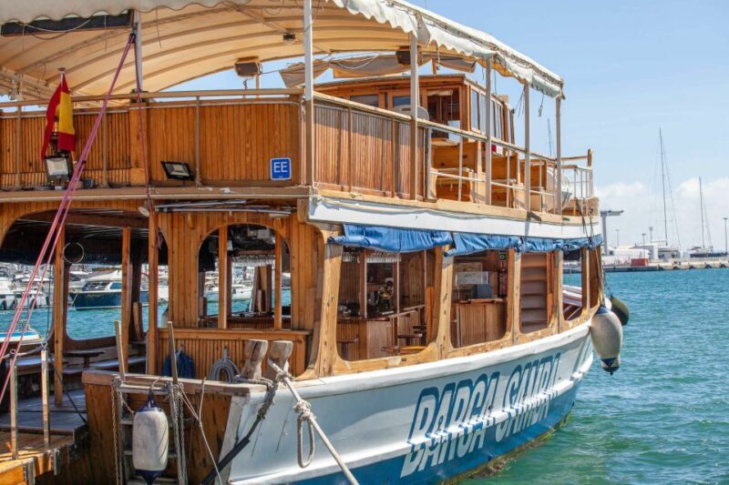 Palma de Mallorca: Palma Bay Boat Tour with Snorkeling - What to Expect in Terms of Comfort and Practicalities
