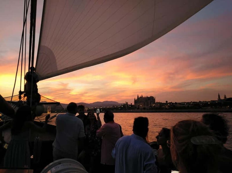 Palma de Mallorca: Wooden Sailboat; Food, Views & History - Key Points