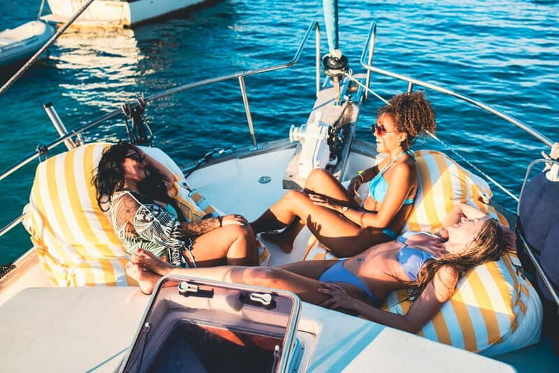 Palma: Private Motor Sailing Cruise on delux Mallorcan Llaut - Practical Details