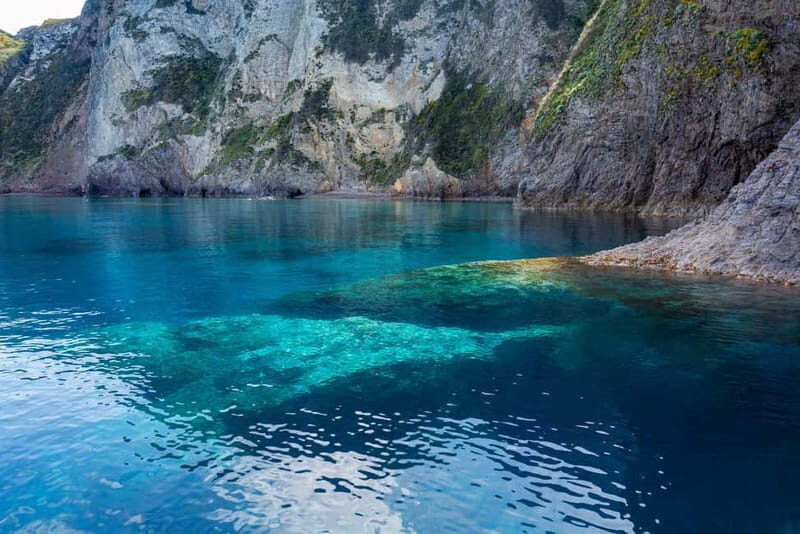 Palmarola: Linea isola di Palmarola - The Italian Meal: Simple, Yet Satisfying