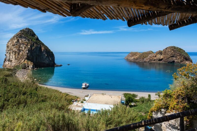 Palmarola: Linea isola di Palmarola - Who Should Consider This Tour