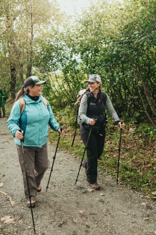 Palmer: Valleys and Hops  Hike and Brew Trip - Visiting the Brewery and Tasting