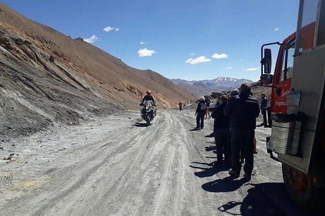 Pamir Highway in 5 days from Dushanbe to Osh - Key Points