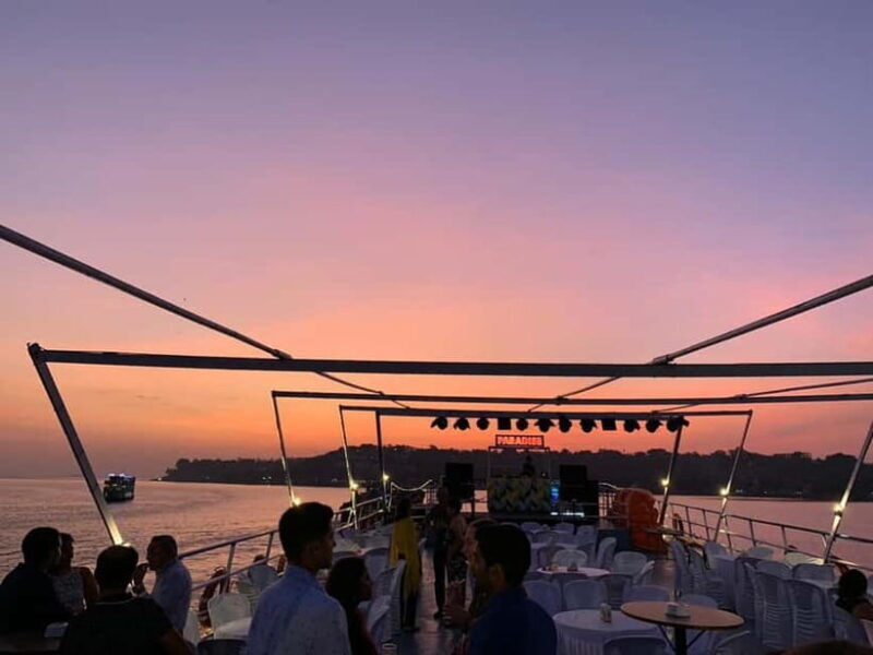 Panaji: Sunset Boat Party with Bollywood DJ and Dance Shows - Key Points