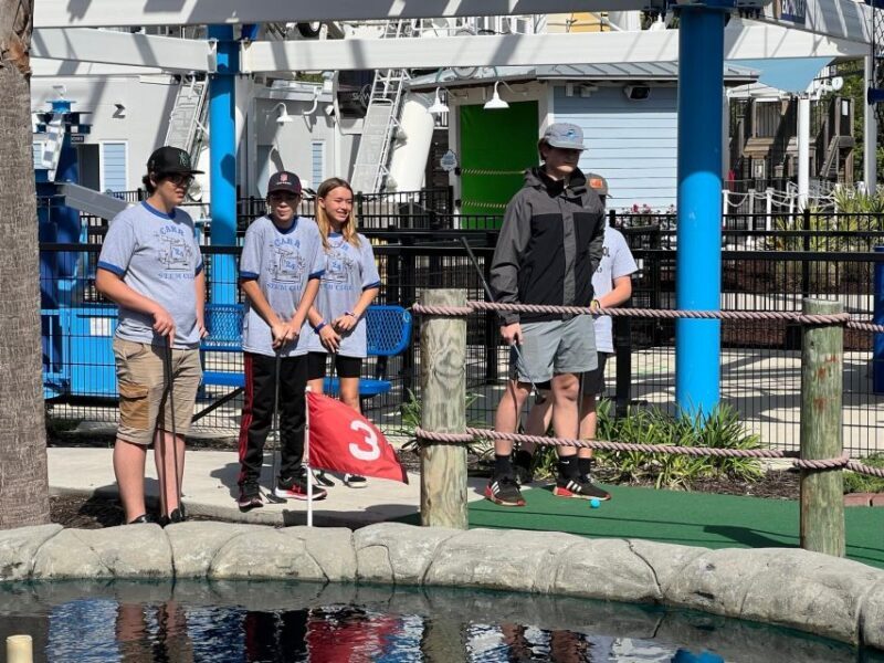 Panama City Beach: SkyWheel Miniature Golf Pass - The Experience in Detail