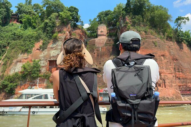 Panda and Leshan Buddha Private Tour - Key Points