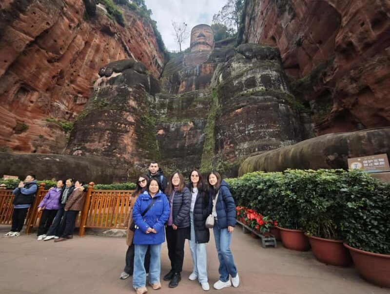 Panda Base/Leshan Giant Buddha/Multi-attraction Tour - Key Points
