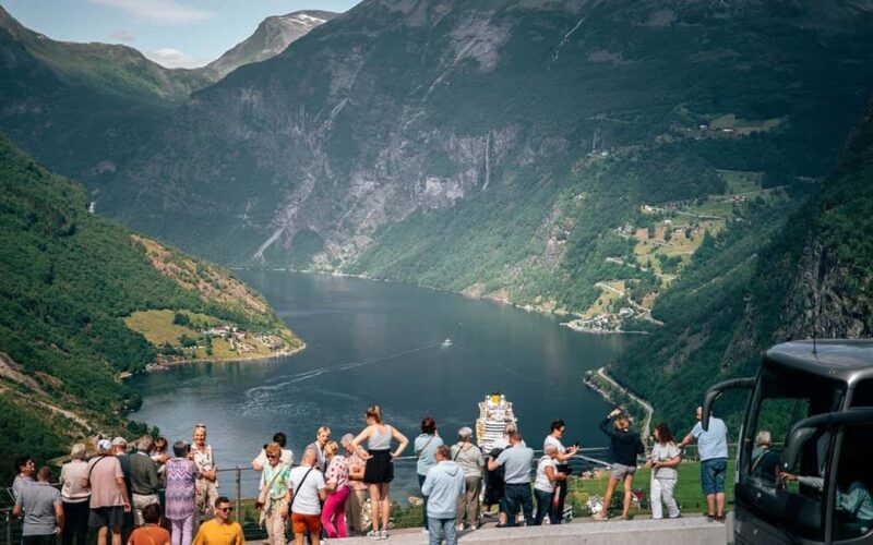 Panorama Bus Tours Geiranger 1,5/ 2hr - How Does It Compare to Similar Experiences?