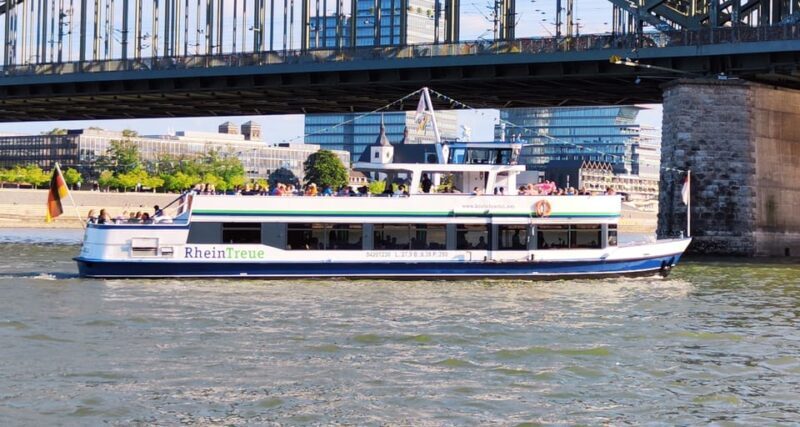 Panorama tour between Bonn and Königswinter - Amenities and Onboard Experience