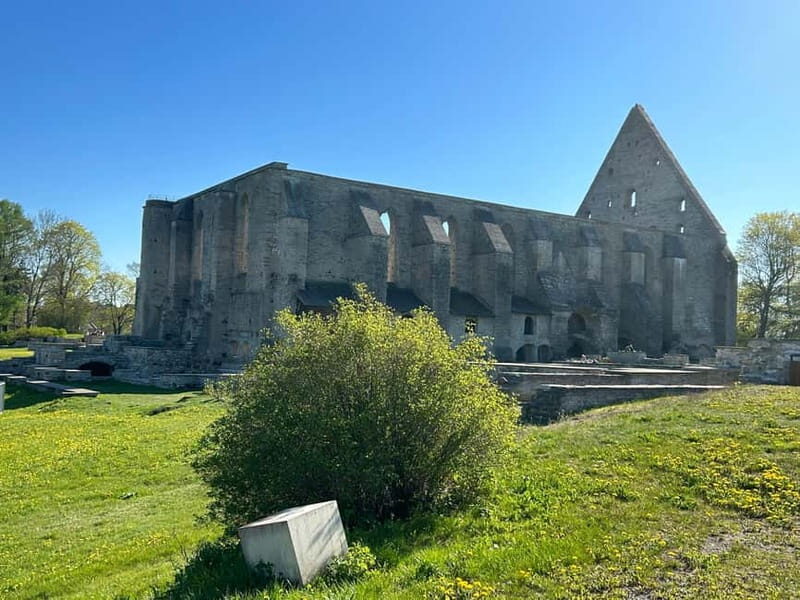 Panoramic Tour over Tallinn by vehicle - Key Points